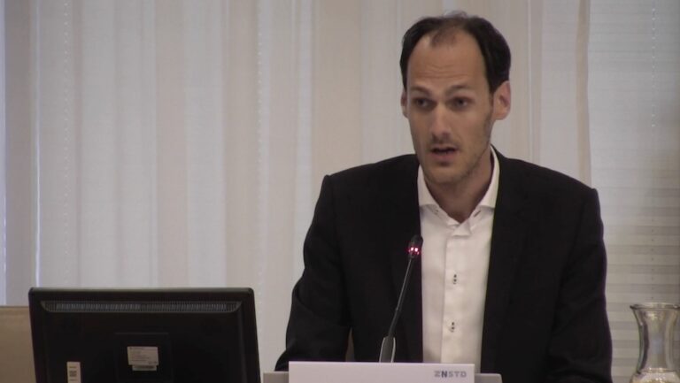 Ontslag voor nieuwe griffier Zaanstad - De Orkaan