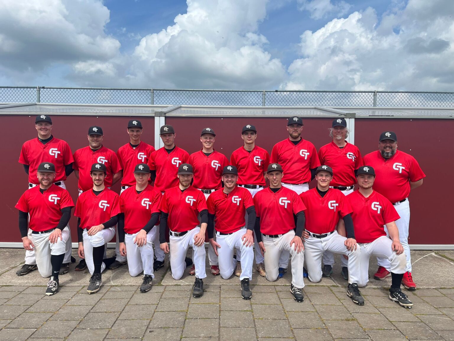 Honkbal: Cromtigers en Odiz Frogs winnen - De Orkaan