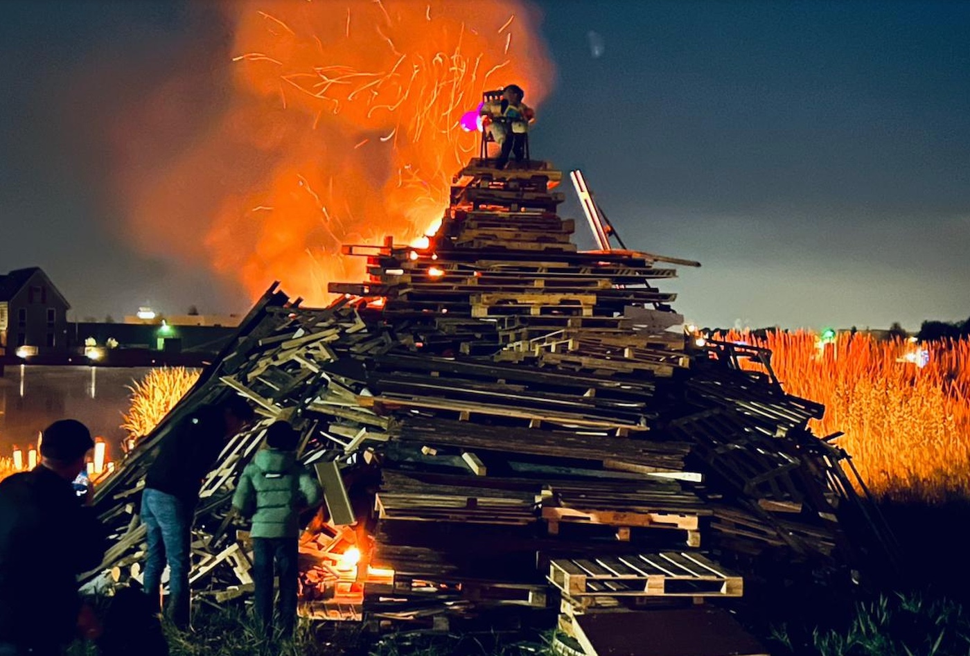 Luilak leeft! (In Oostknollendam) - De Orkaan