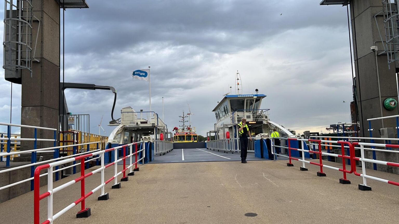 Hempont geramd door Belgisch schip 📸 - De Orkaan