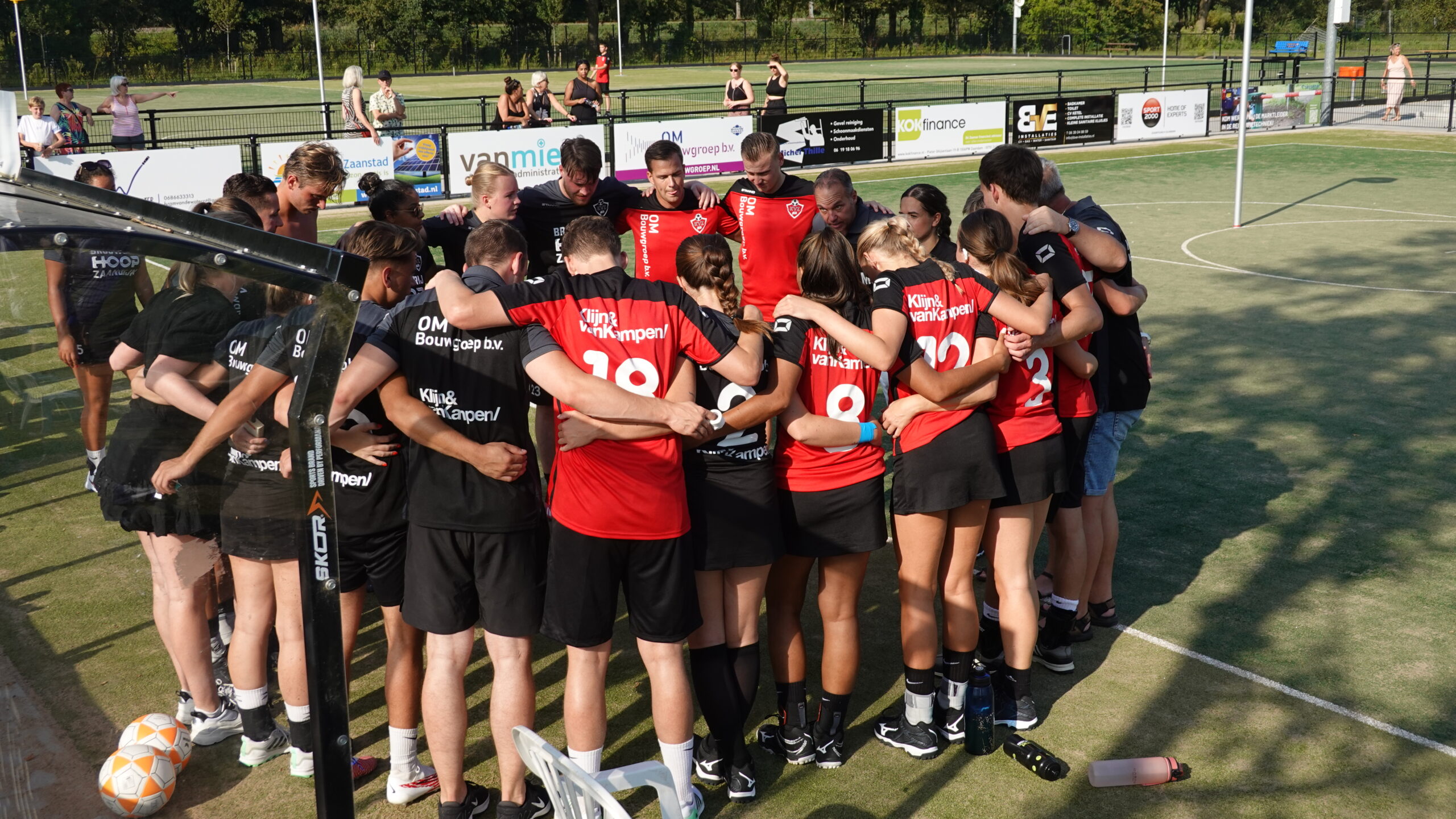 Korfbal: KVZ'23 wint eerste wedstrijd in bestaan - De Orkaan