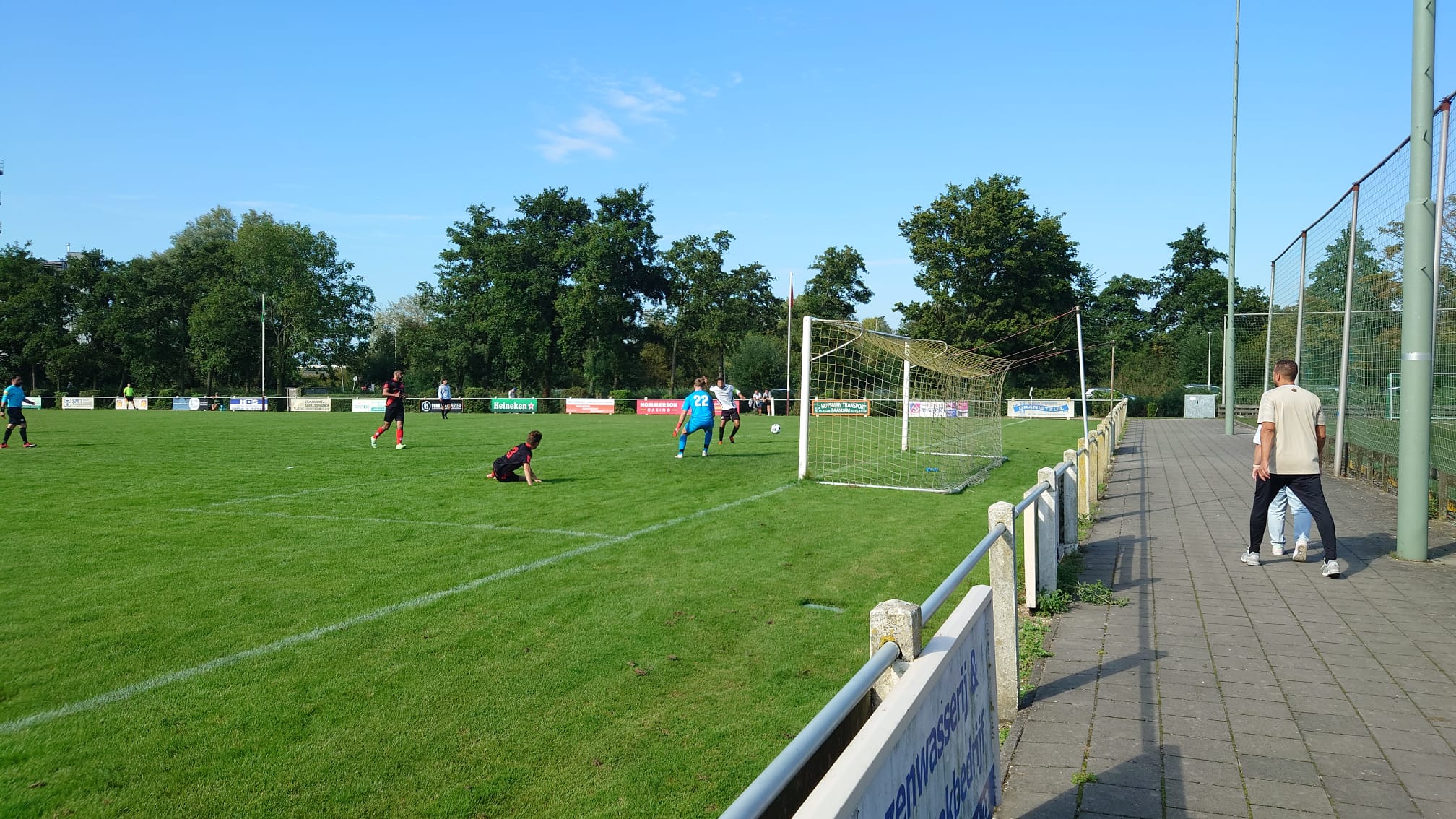 Voetbal: RCZ wint ook tweede bekerwedstrijd - De Orkaan