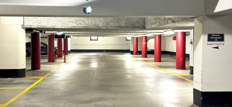 Erotike filme i put a cover on and started to work.