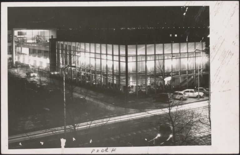 Fotograaf Johan Weemhoff (1944-2025) overleden - De Orkaan